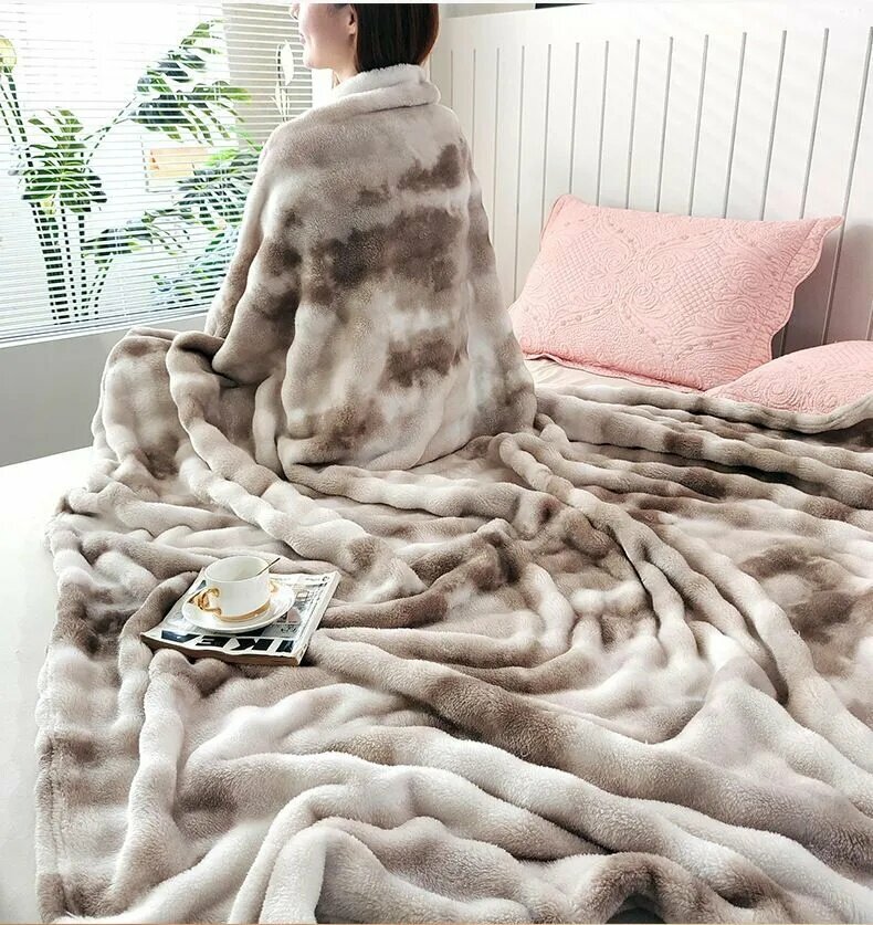 Огненная змея Плед , Полиакрил, 220 см х 200 смПушистый плед 200х220 на кровать и диванУниверсальный