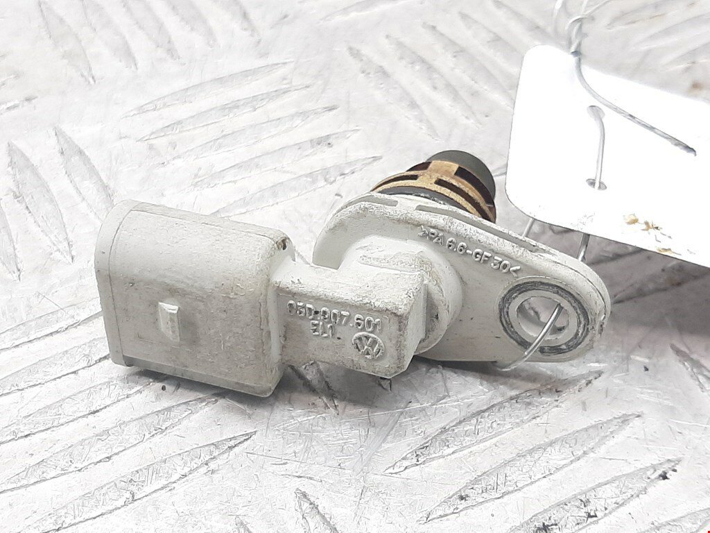 Датчик распредвала Volkswagen Fox 030907601E арт. 2019161