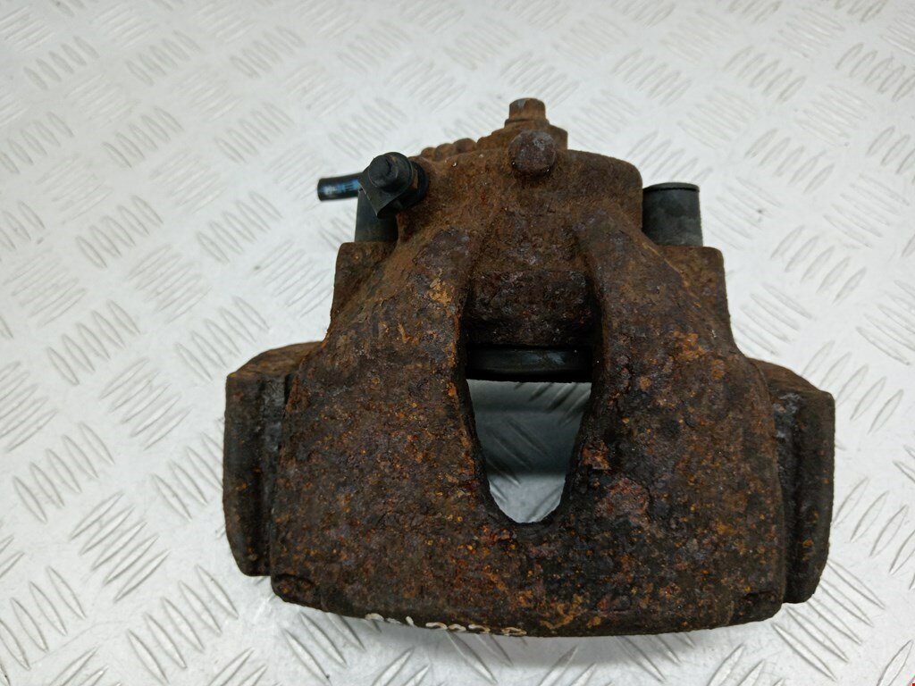 Суппорт передний правый Opel Astra H 93176427 арт. 1902794