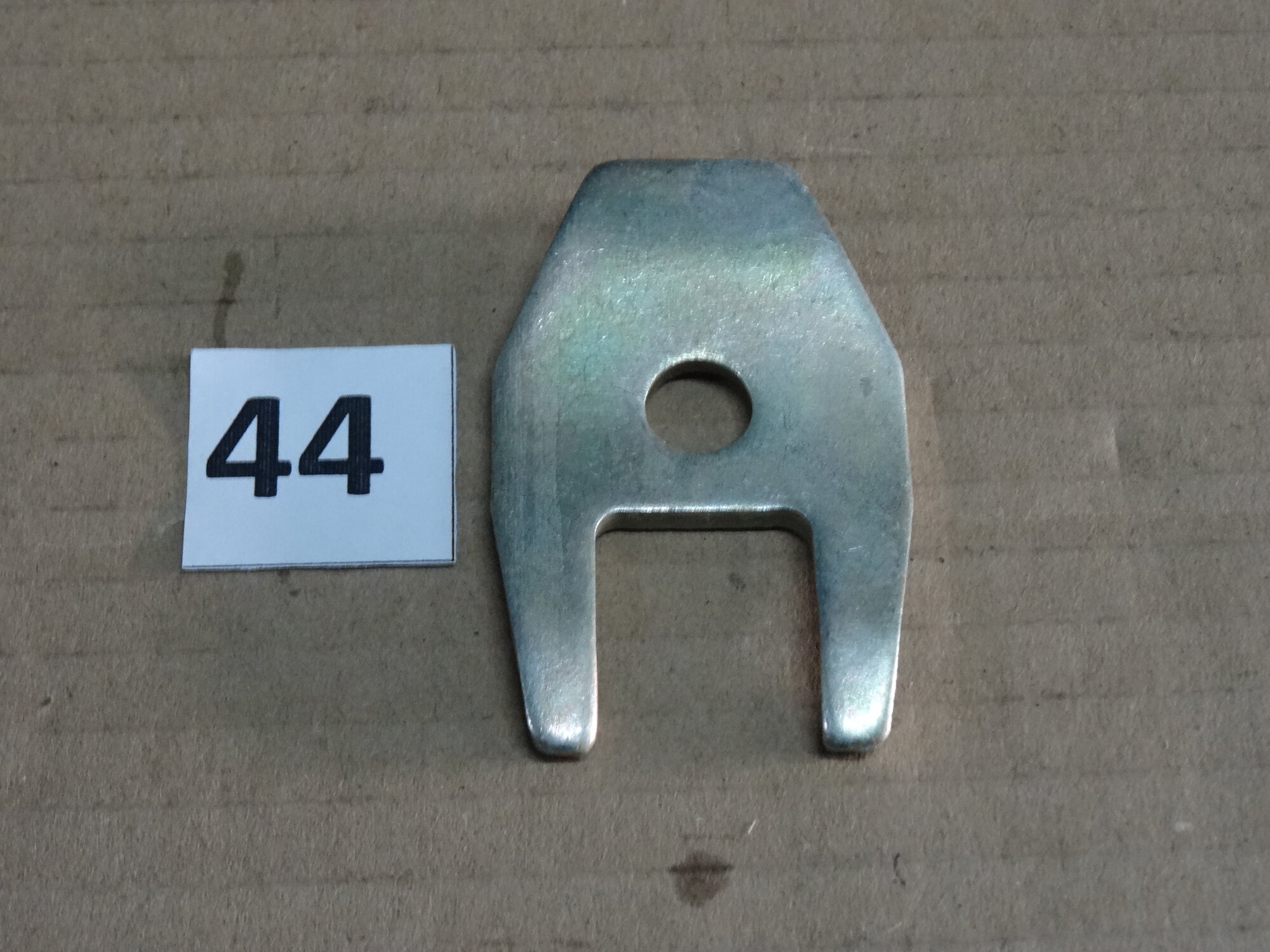 Скоба крепления форсунки КамАЗ