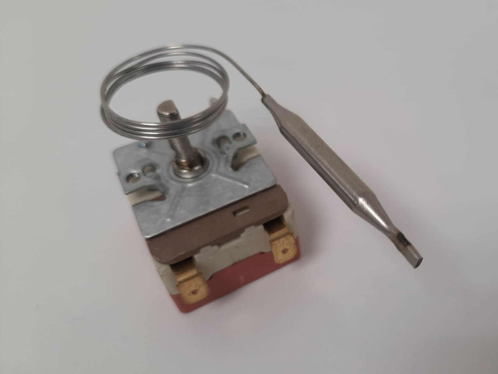 Терморегулятор фритюрницы 60-200 градусов WZB для Airhot, Starfood, Liloma, Hurakan, Gastrorag