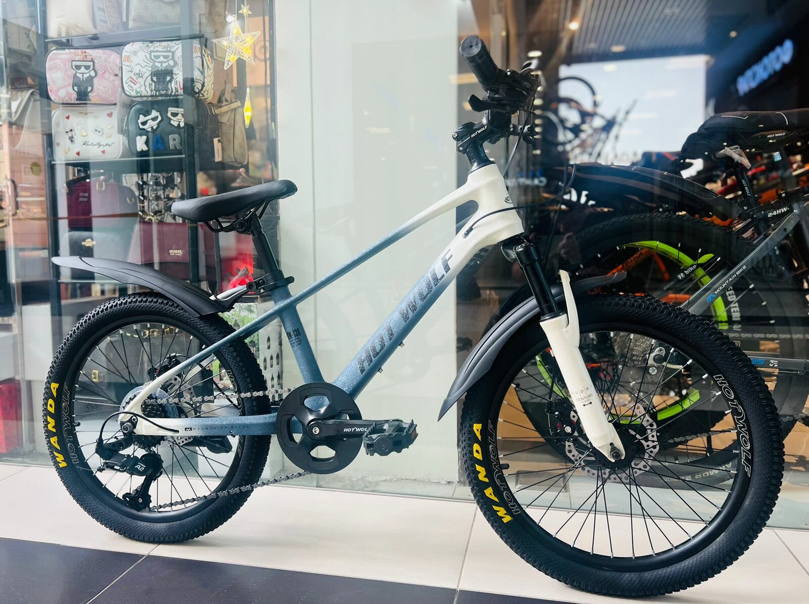 Горный велосипед HOT WOLF 130 7s 20 дюймов / детский для прогулки / скоростной, спортивный велик серый/белый