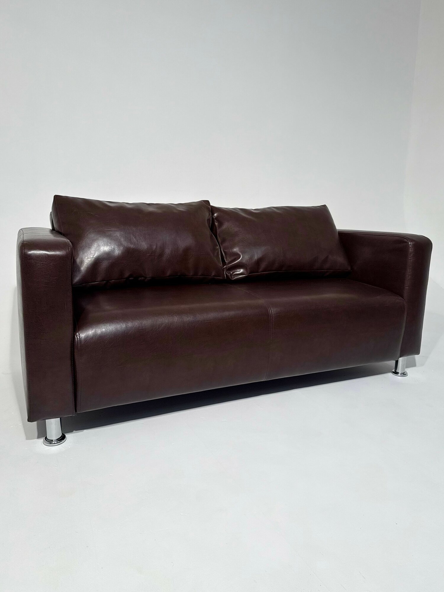 Диван офисный Монарх, механизм Нераскладной, 160х80х80 см, темно-коричневый глянцевый