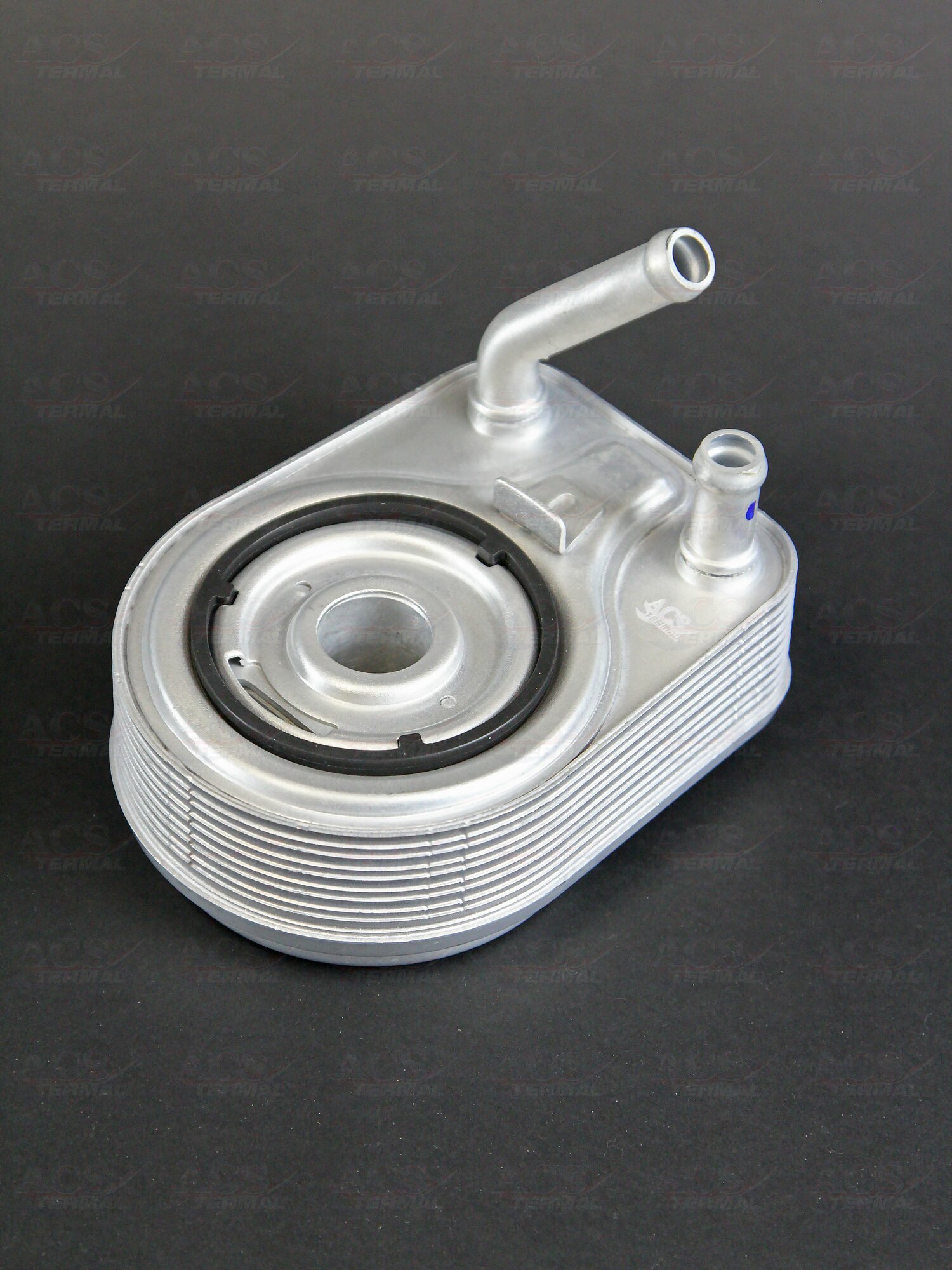 701163 Масляный радиатор для HYUNDAI ELANTRA, I30 и TUCSON (15-); KIA CEED, OPTIMA, SELTOS, SOUL и SPORTAGE (14-)