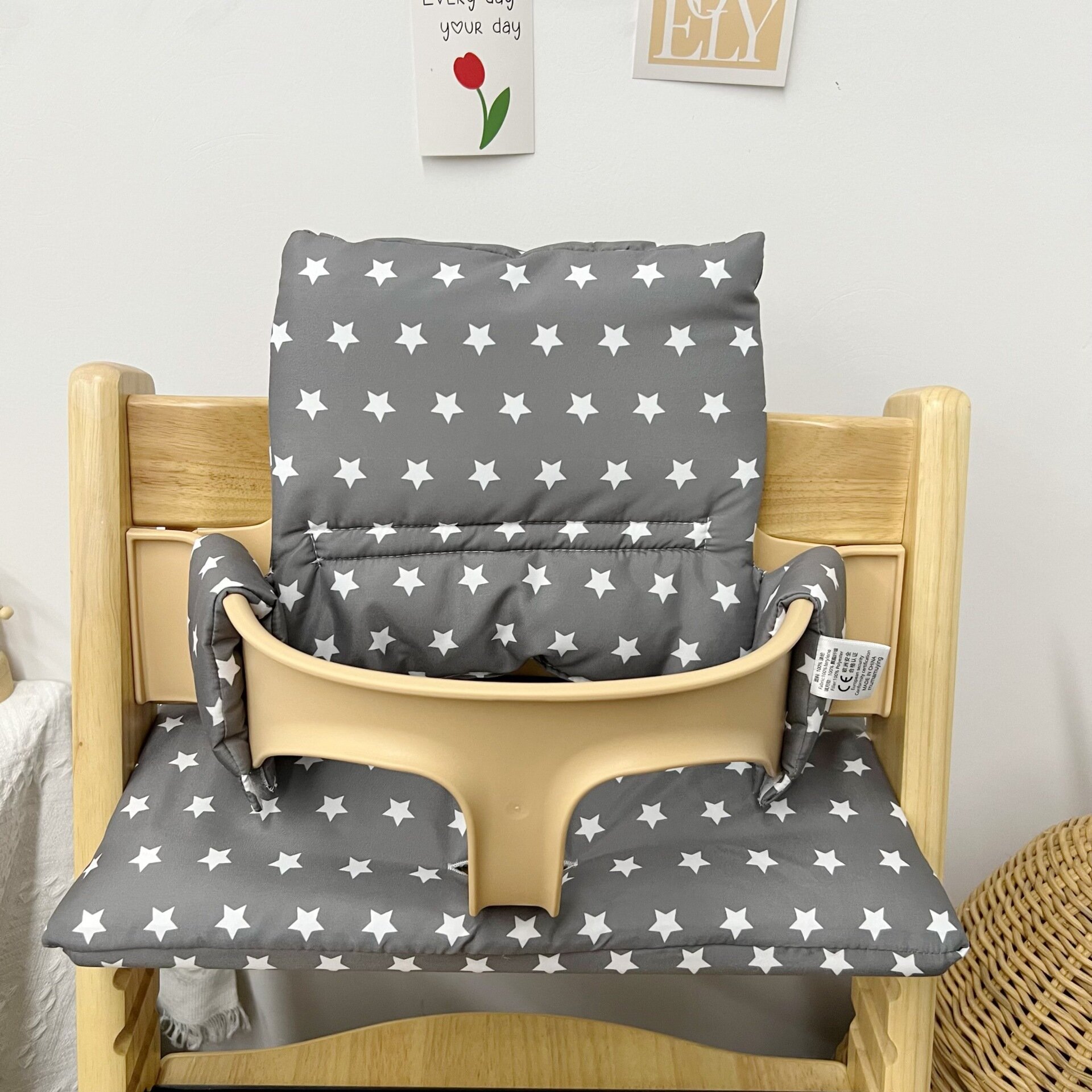 Детский стульчик для кормления в скандинавском стиле, подушка для стульчика для растущих детей, водонепроницаемая и защищающая от мочи.