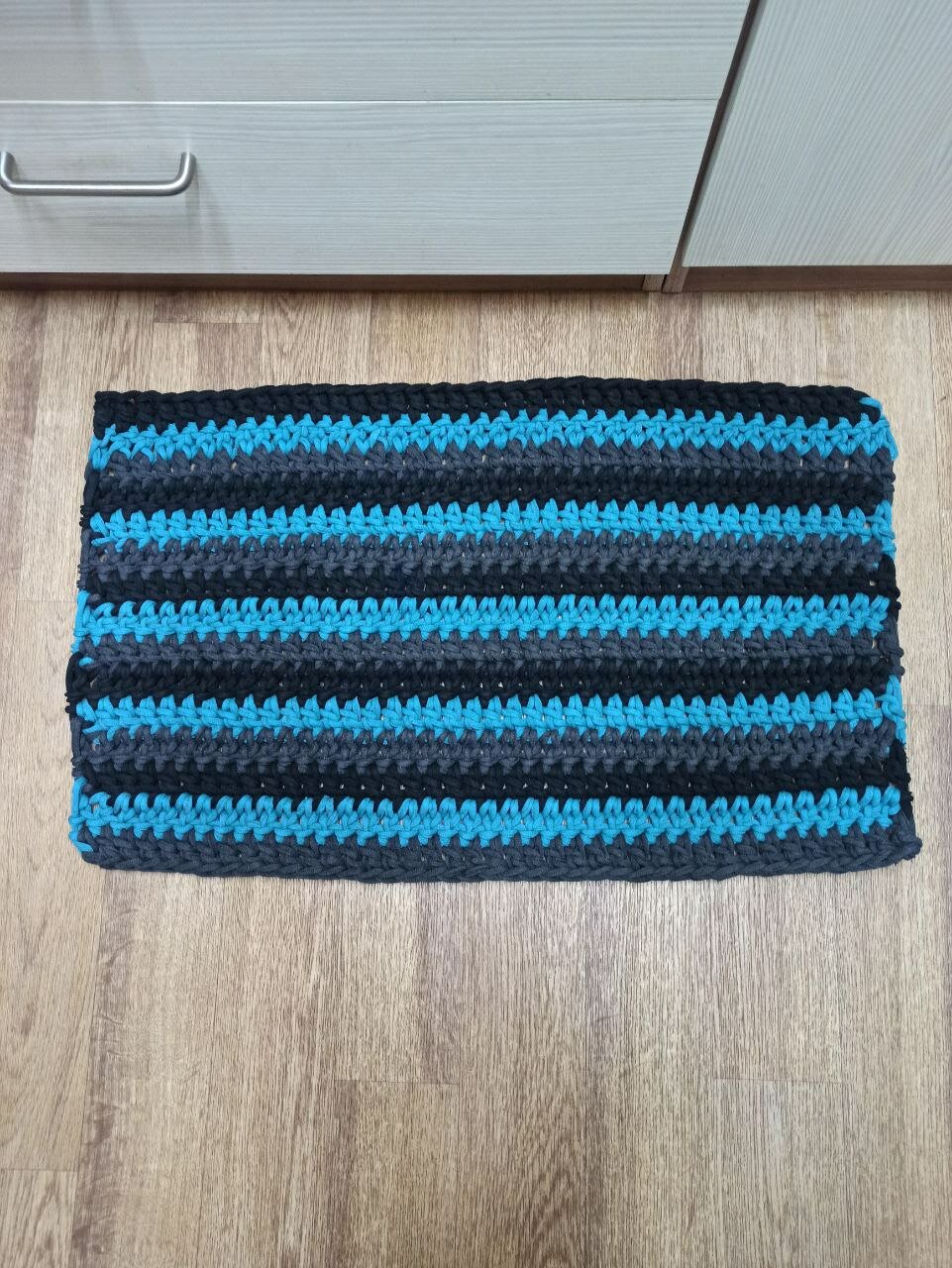 Эко коврик. Вязаный хлопковый ковер, ручной работы для гостиной, спальни, детской, прихожей, ванной и бани.