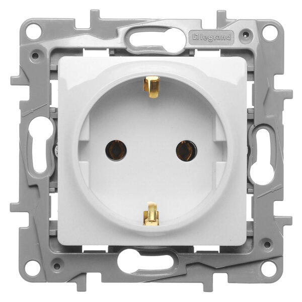 Механизм Etika 672221 розетки "евр" с/п белый Legrand (9 шт. в наборе)