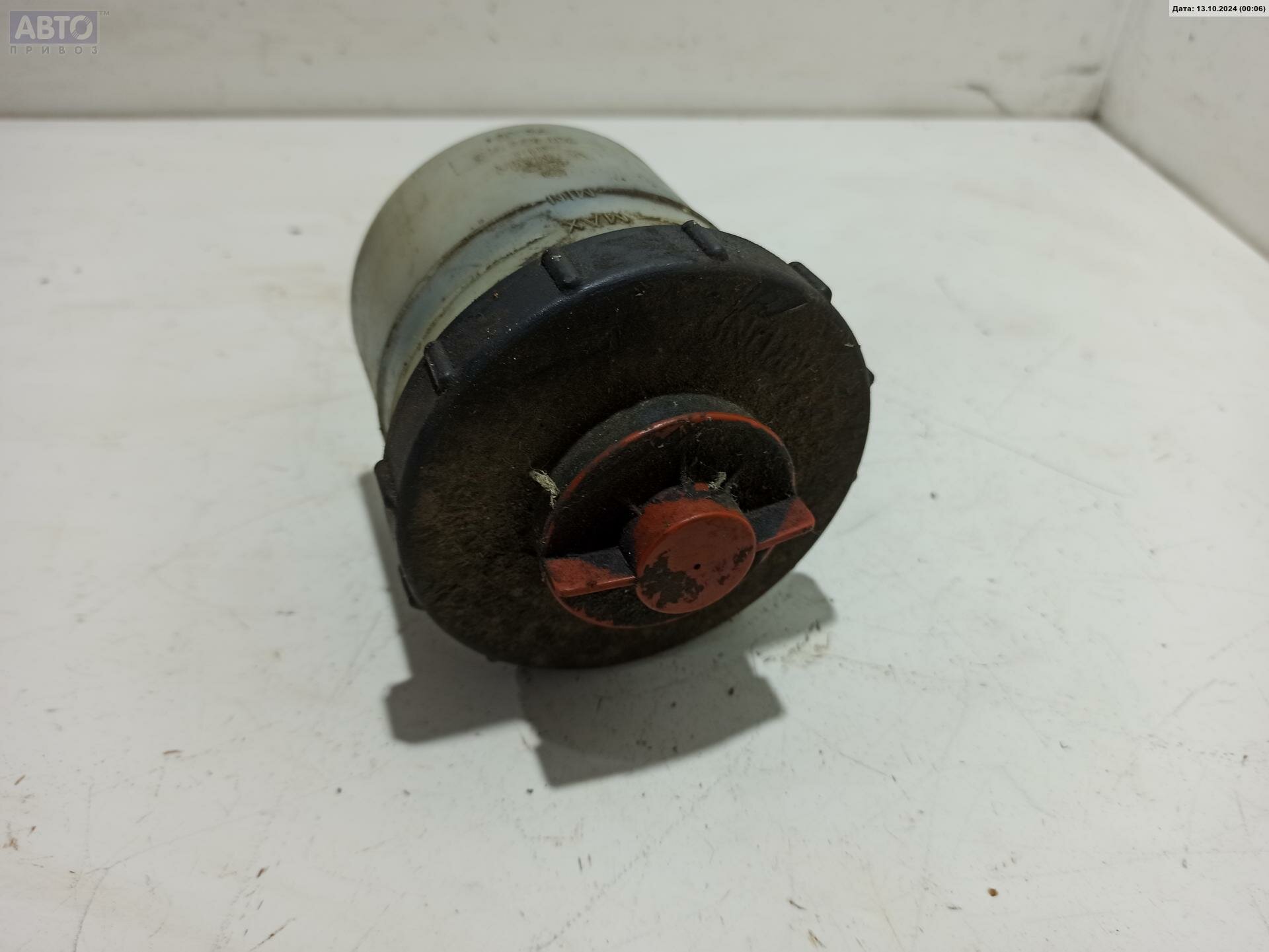 Бачок гидроусилителя Volkswagen Transporter T4