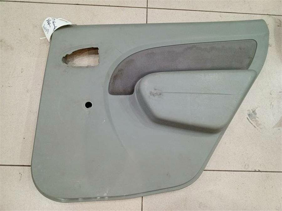 Обшивка двери задней правой от Renault Logan 1 2005-2014