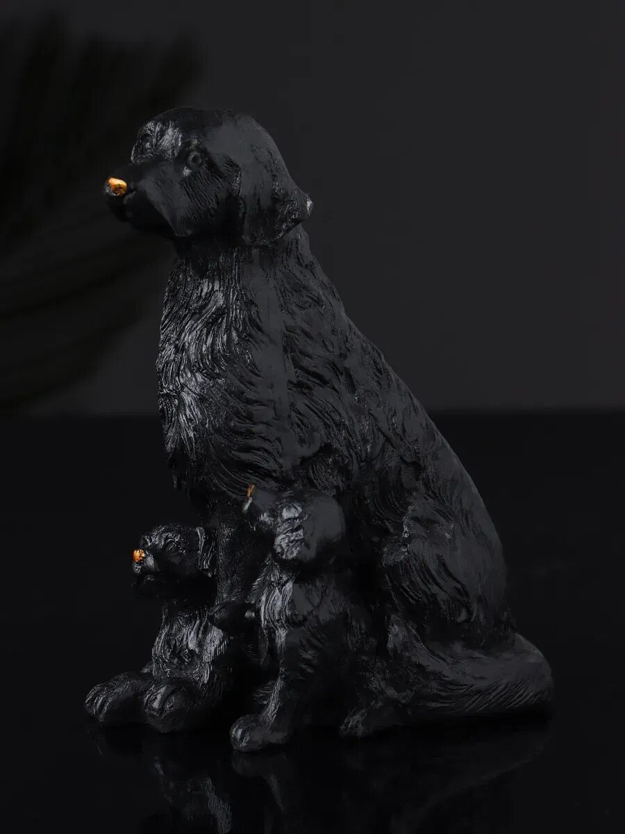 Фигурка Лабрадор с щенками 10х7 см