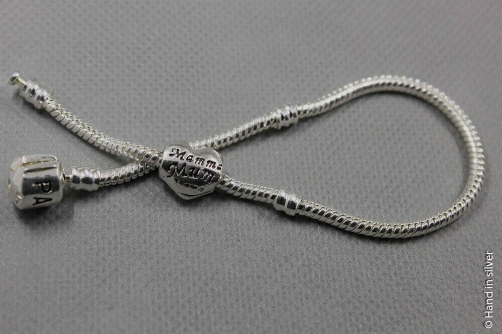 Шарм Handinsilver ( Посеребриручку ), металл