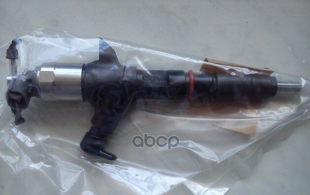 Форсунка HYUNDAI HD65,78, County (10-) дв. D4DD ЕВРО-3 топливная OE Hyundai-KIA арт. 33800-45701