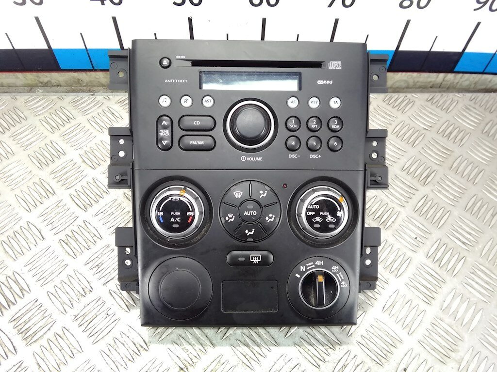 Магнитола Suzuki Grand Vitara 2 3910165JS1 арт. 561053