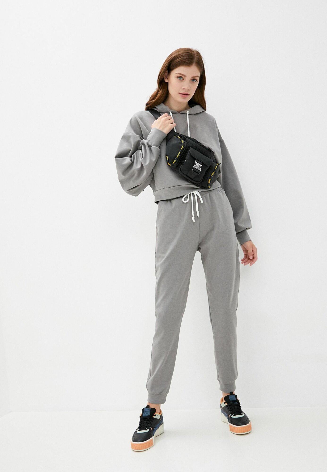 Костюм спортивный