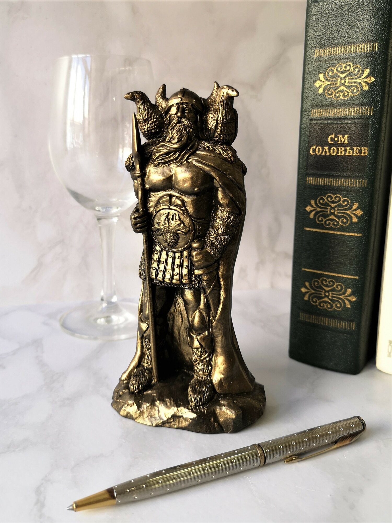 Статуэтка Бог Один, 16,5см. Мраморная крошка, бронзовый