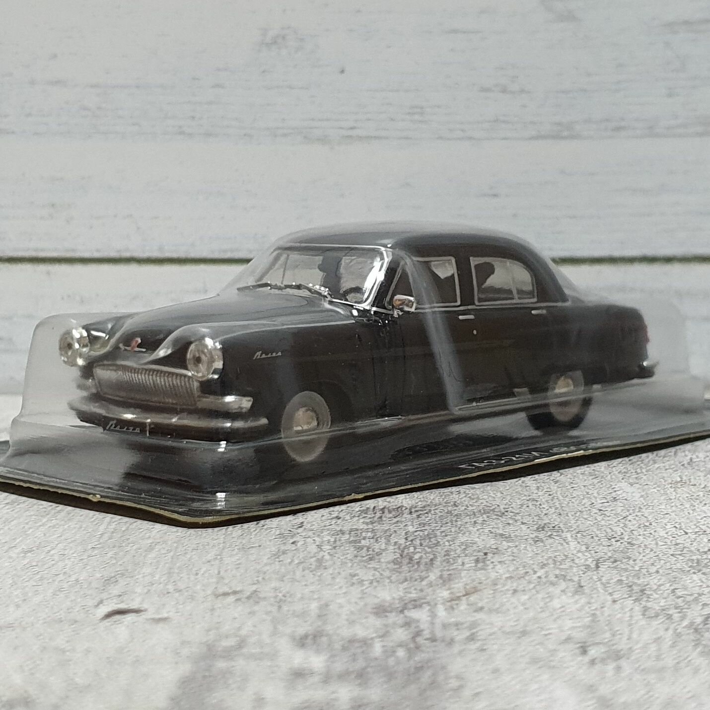 Горький 21Р Коллекционная модель автолегенды ссср Deagostini 1/43