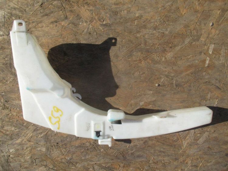 Бачок омывателя Форд Фокус 1 до 2004 года 1101624 XS4117B613GU 6874-A лобового стекла S59