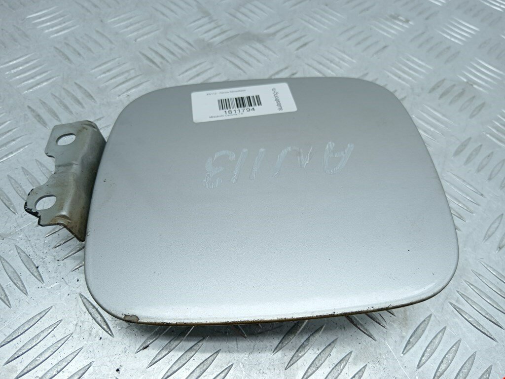 Лючок бензобака Mitsubishi Carisma MR125482 арт. 1811794