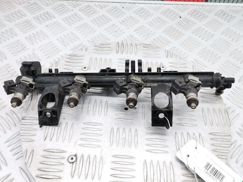 Форсунка бензиновая электрическая Renault Clio 3 8200292590 арт. 1968301