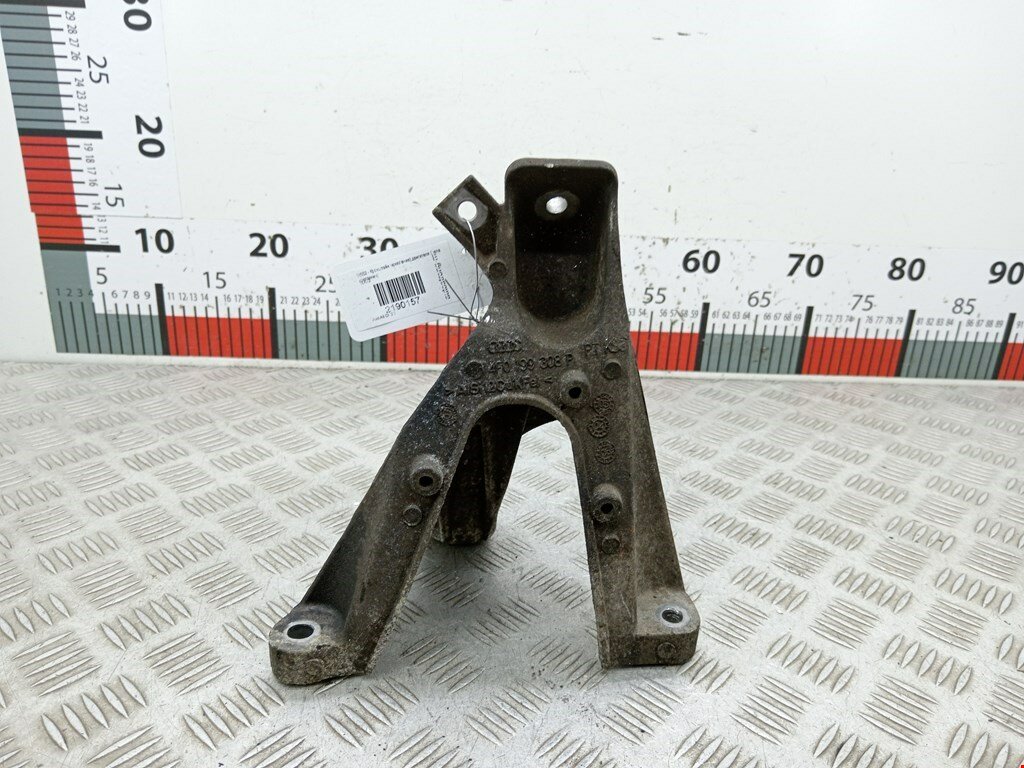 Кронштейн (крепление лапа) двигателя Audi A6 C6 4F0199308P арт. 2190157