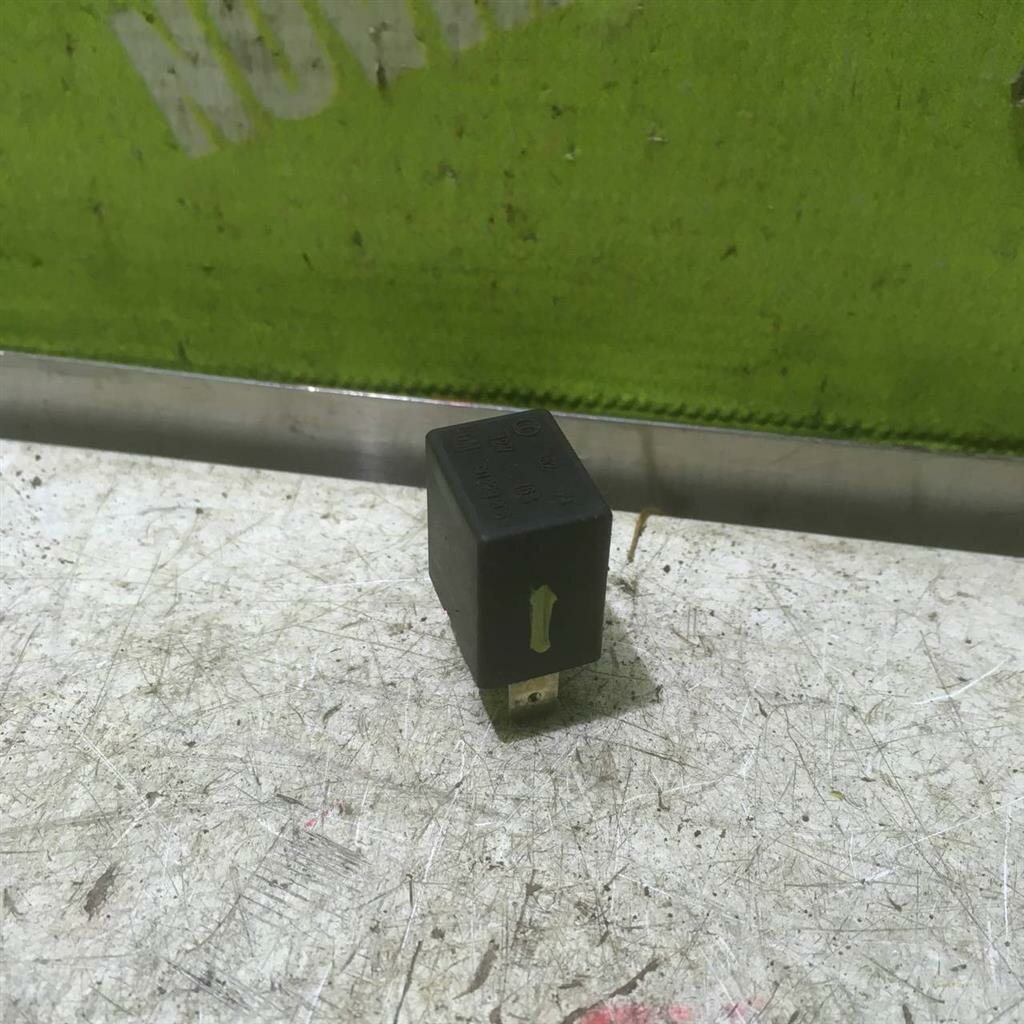 Реле Opel Vectra B 1995-1999