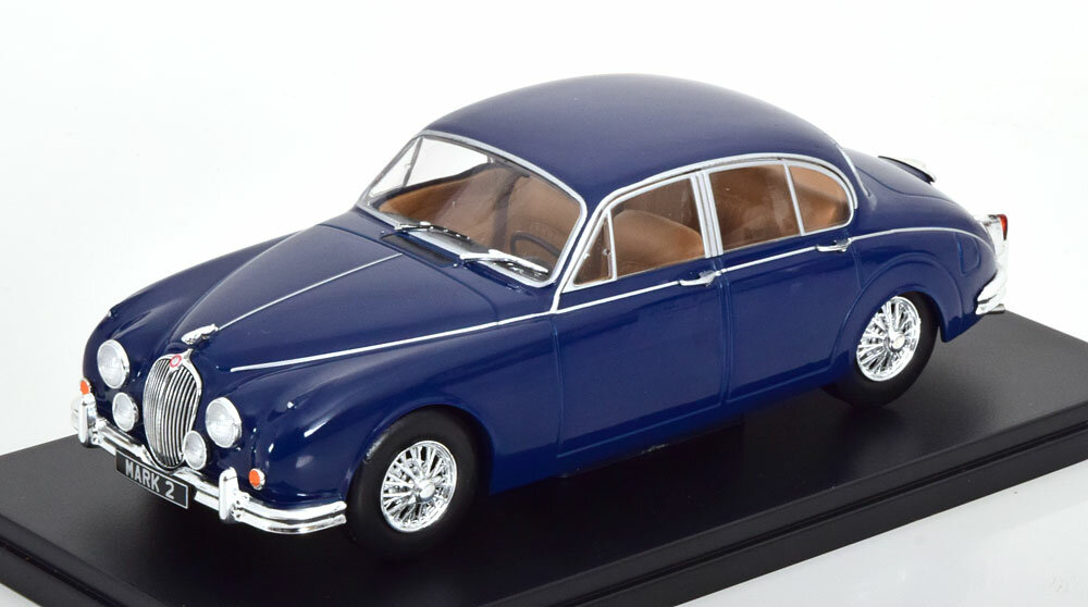 Модель коллекционная WHITEBOX Jaguar MK2 dark blue