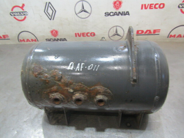 Ресивер воздушный 36 литров DAF CF85, есть вмятина