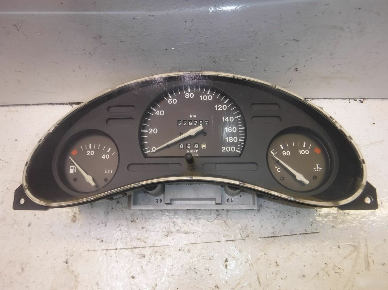 Панель приборов Opel Corsa B (1993—2000) 90534389 09051109906 09113226jy