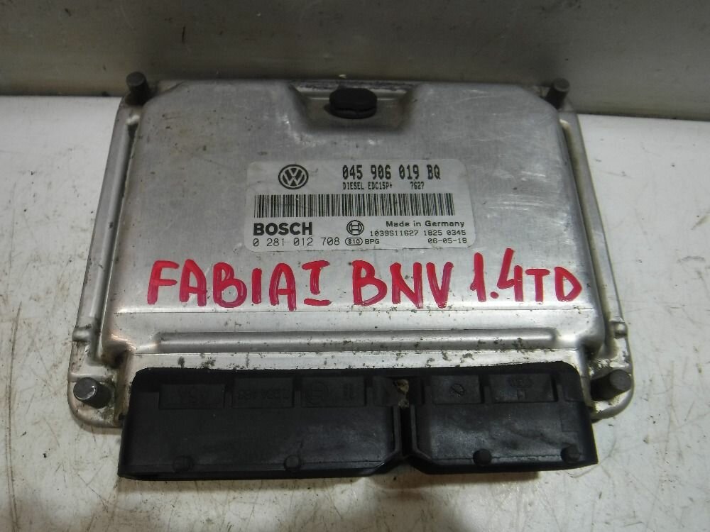 Блок управления двигателем Skoda Fabia I