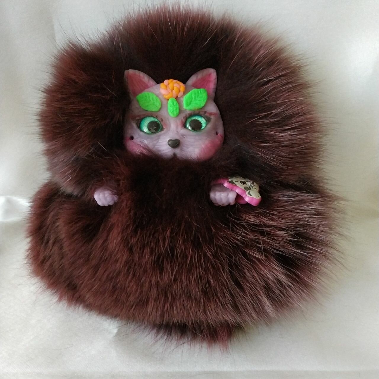 Интерьерная игрушка ручной работы в смешанной технике Котенок пушистый