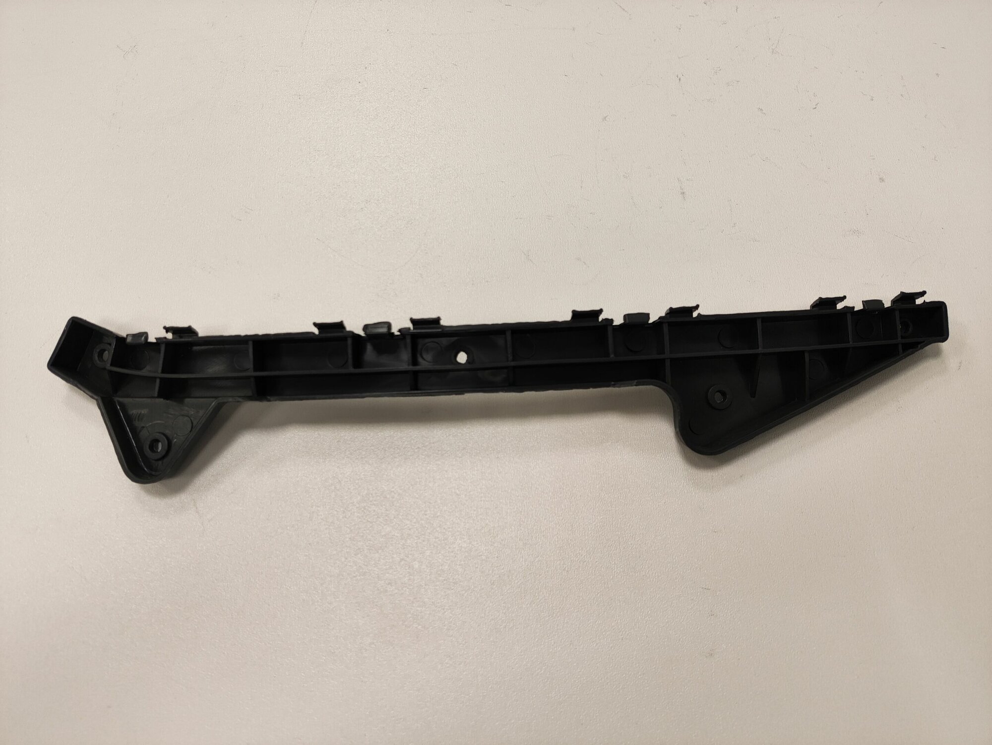 Кронштейн бампера заднего правый Chery QQ6 [1.1 16V 5MT лифтбэк] S212804512