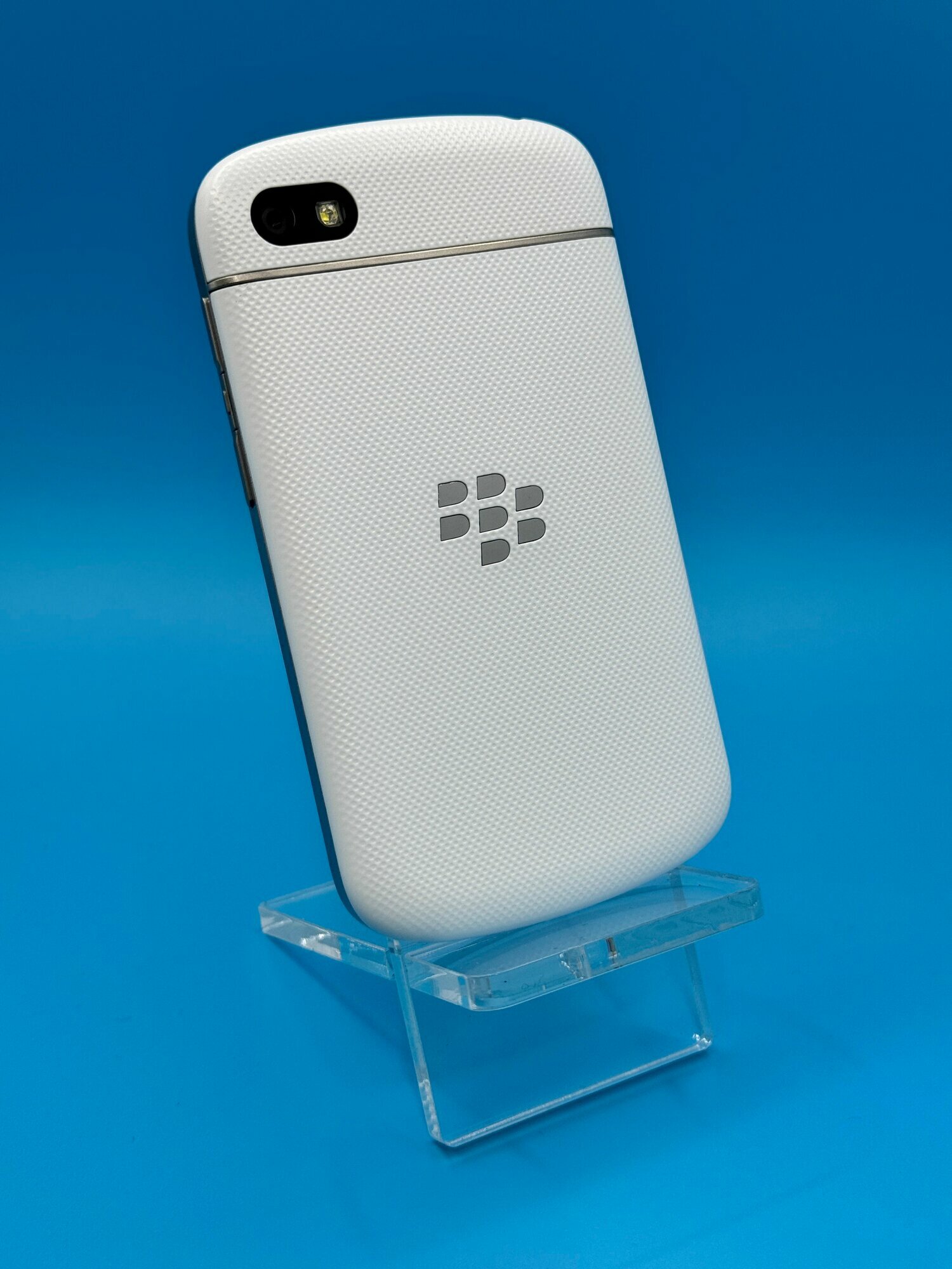 Смартфон BlackBerry Q10 — фото 1