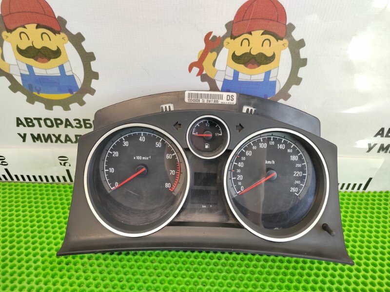 Панель приборов (щиток) Opel Astra GTC H Z16XER 2004 (б/у)