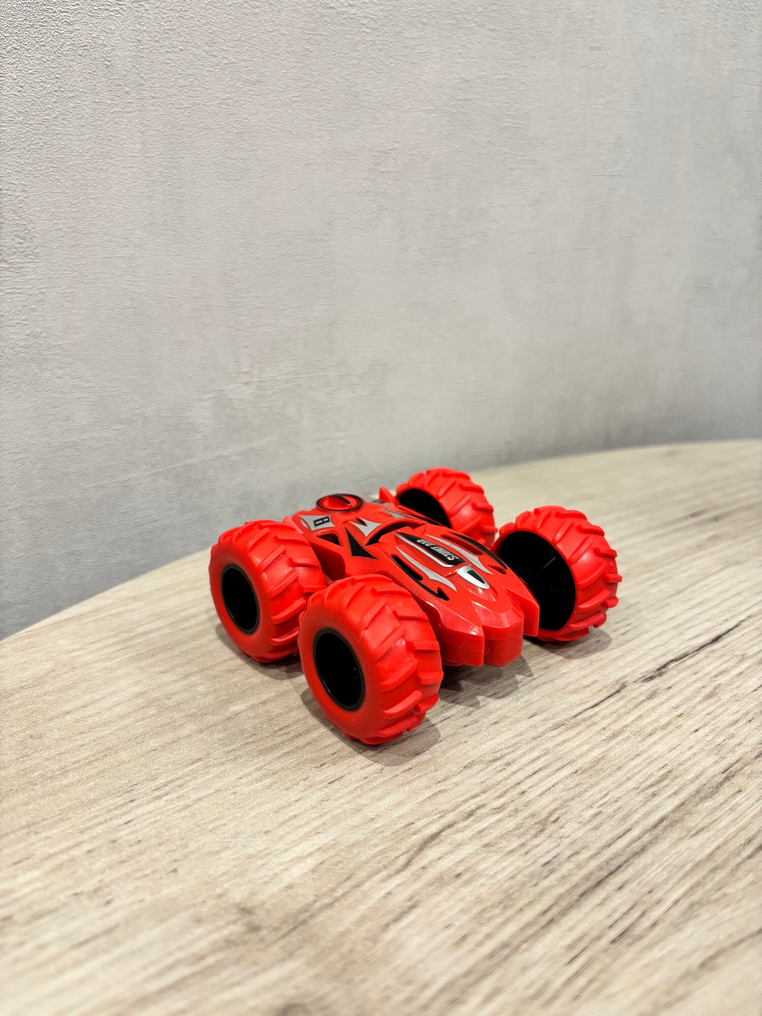 Детская машинка "Вездеход", инерционный механизм, красный цвет, 1 шт.