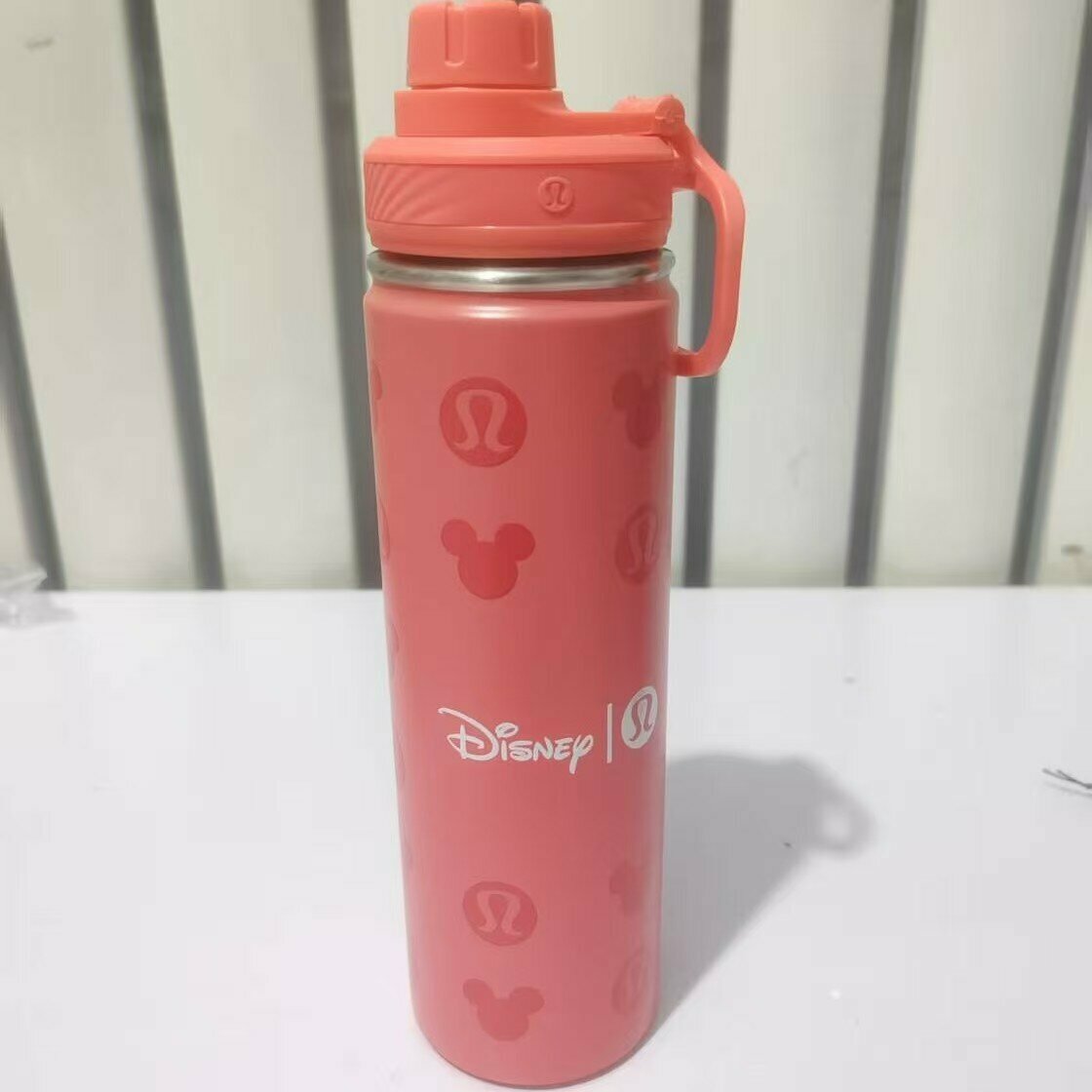 LululemonBack to Life Бутылка для спортивной воды 710 мл