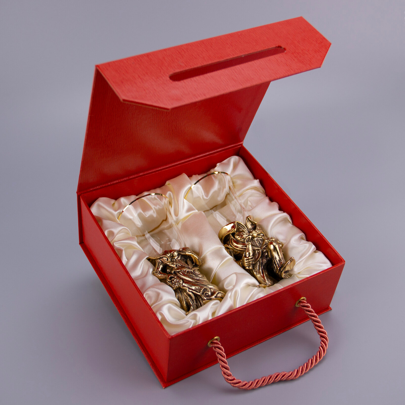 Набор из 2-х стеклянных стопок "Дама" и "Кавалер" НССДК-02