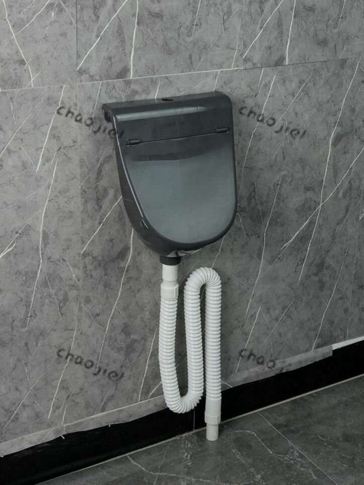 Писсуар пластиковый не нужно пробивать