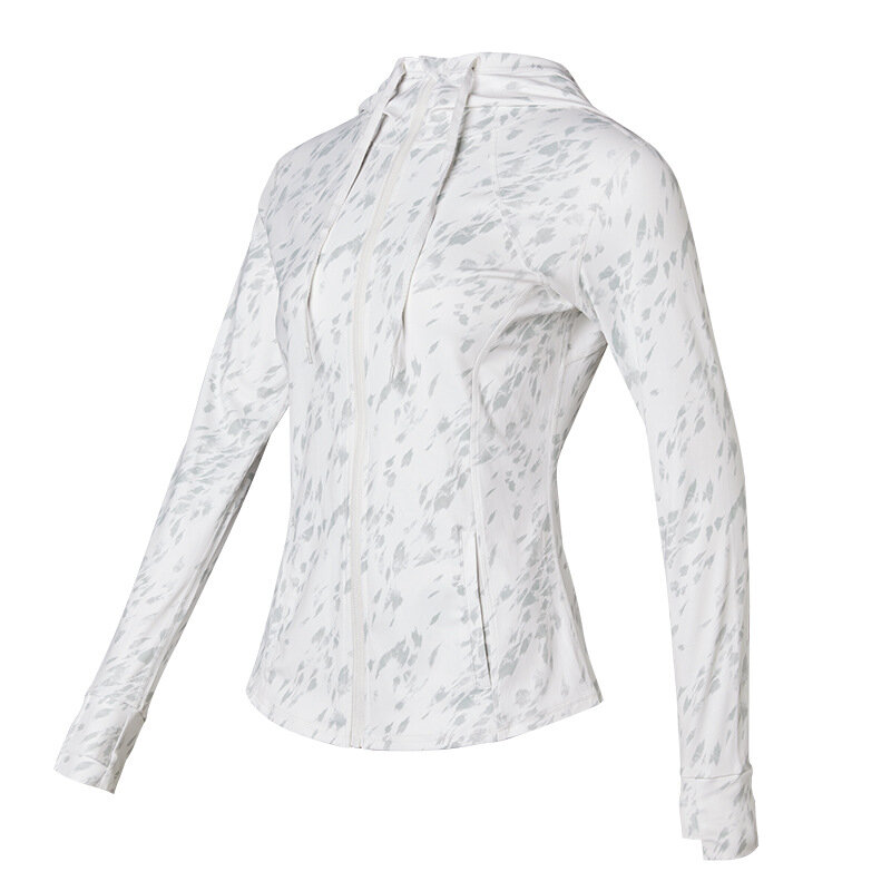 Куртка спортивная  осень 2023