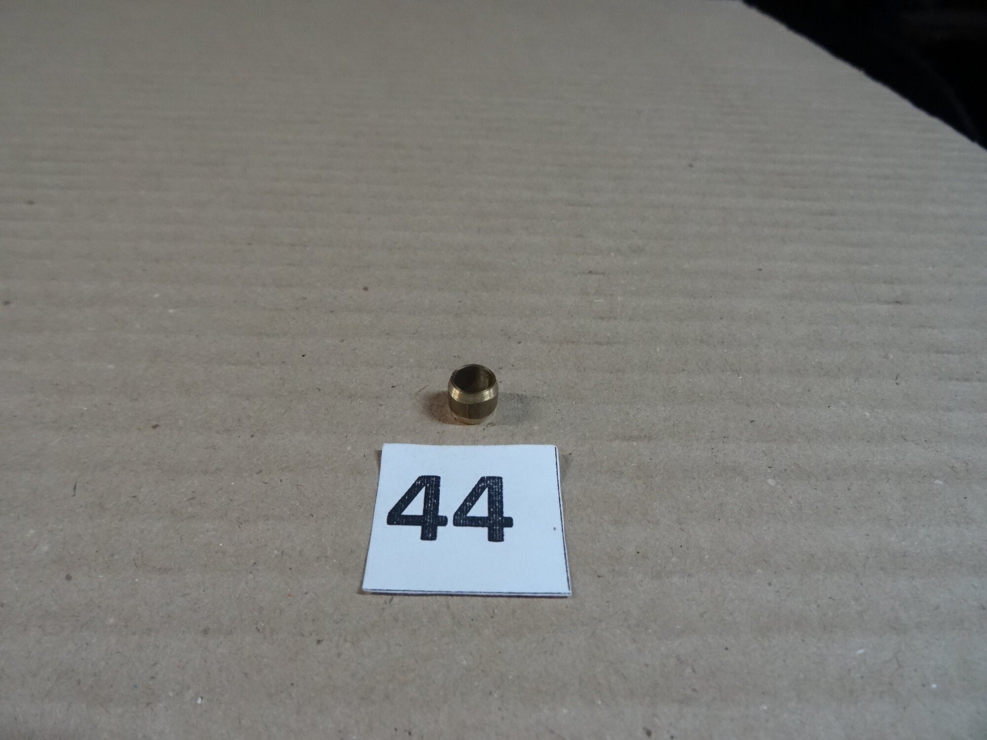 Муфта 6 уплотнительная топл. системы (к гайке М12)