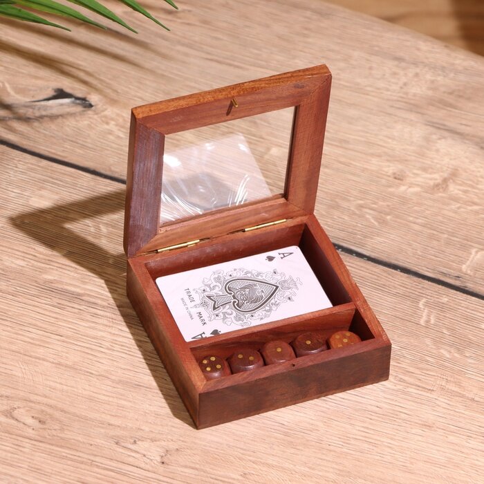 Игра настольная 2 в 1, кубики, колода карт, 11.5×11.5×3.5 см, дерево шишам