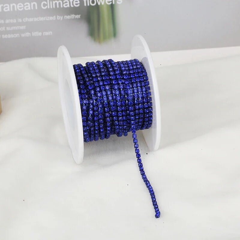 Синий стразовый кант, 10 ярдов, SS8-2.5mm, Sapphire