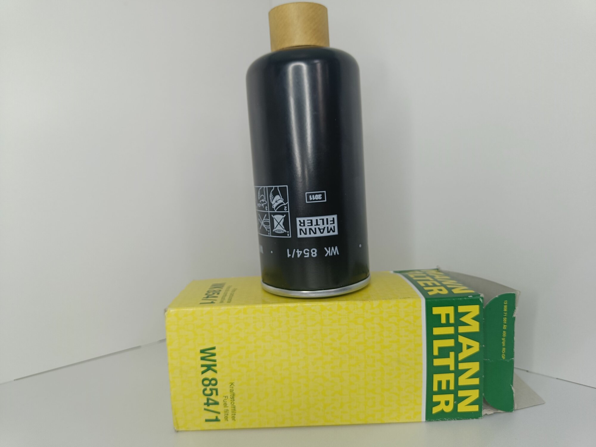 Фильтр топливный MANN-FILTER WK854/1, для Fiat, бумажный, металлический