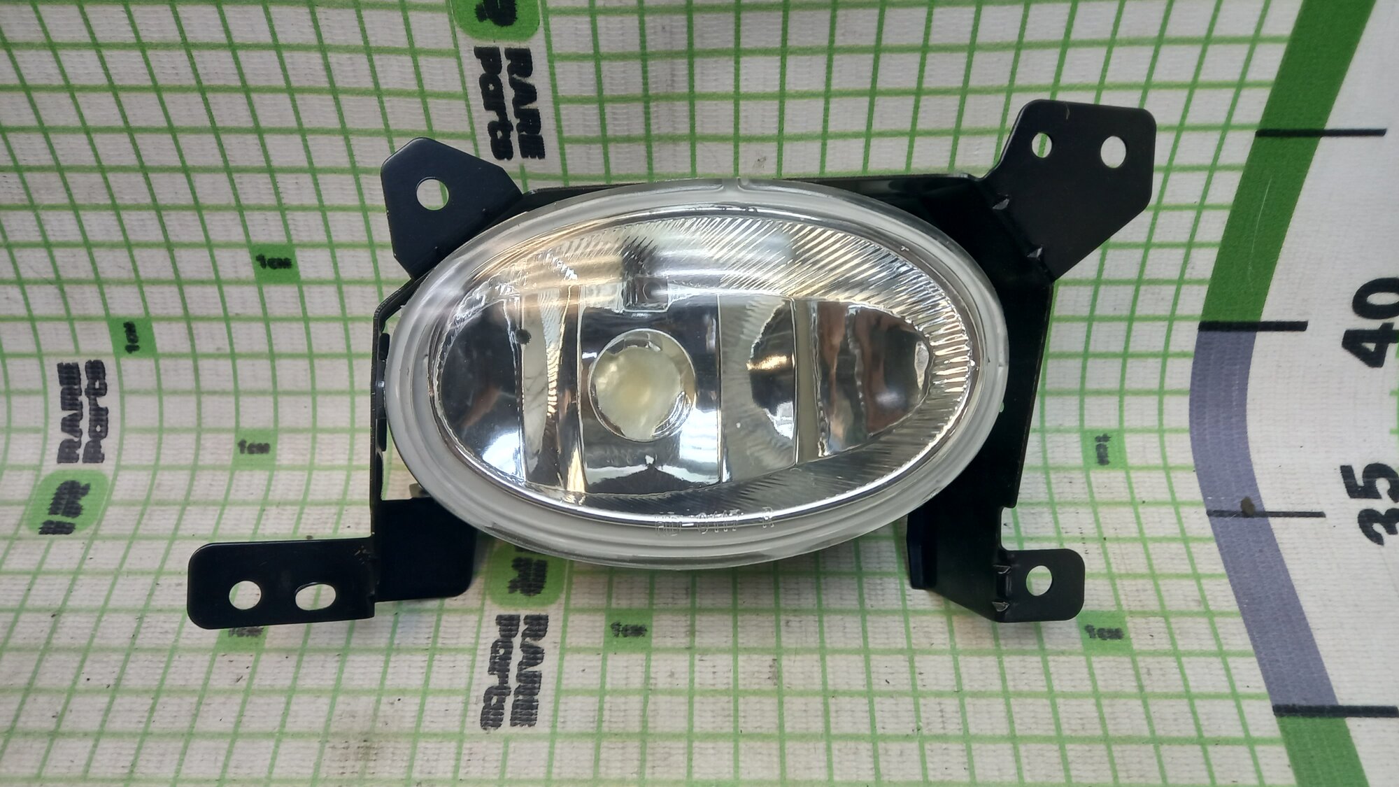 Фара проитвотуманная правая Honda Fit Aria