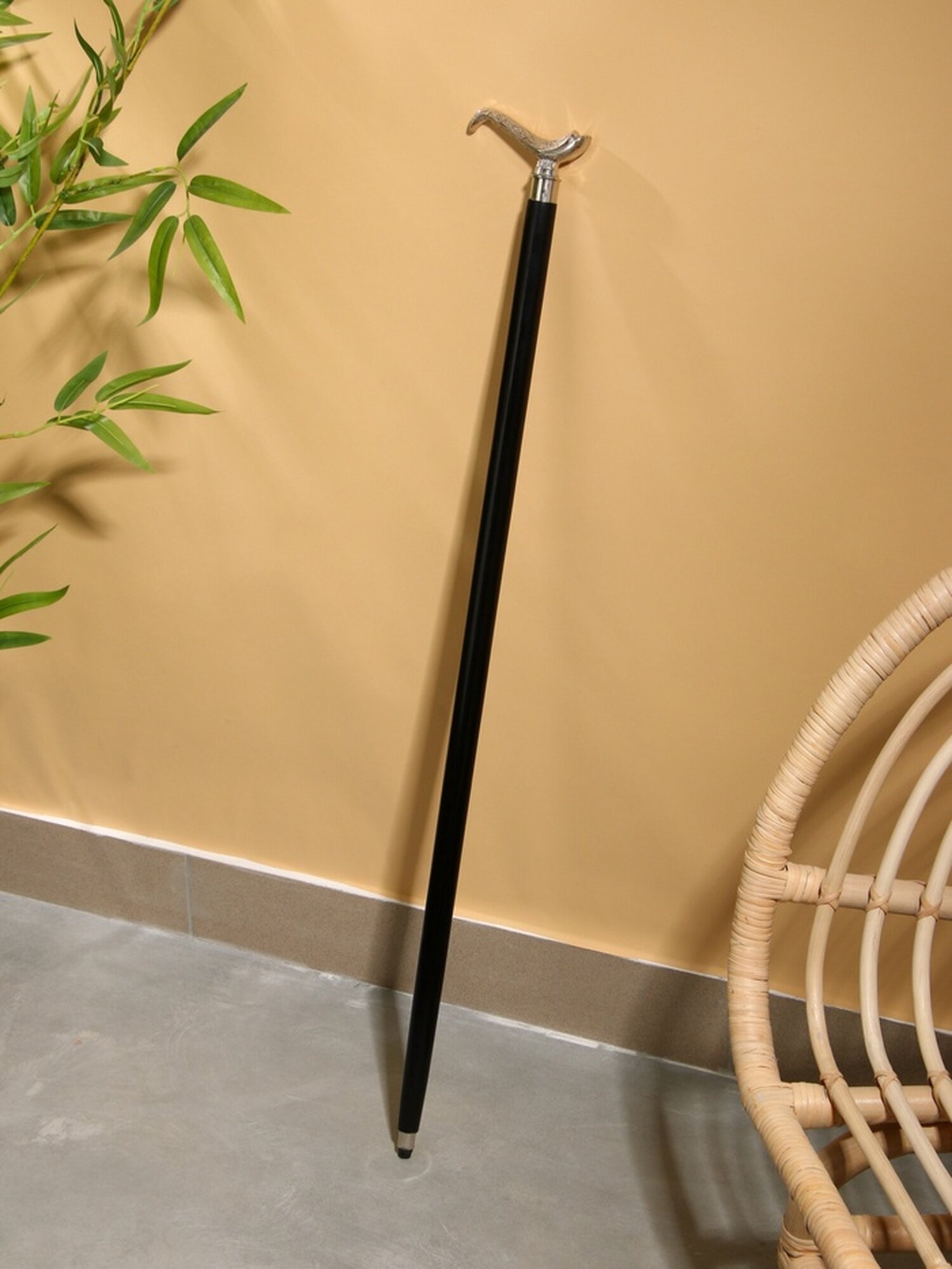 Трость 90 см, манговое дерево, латунь