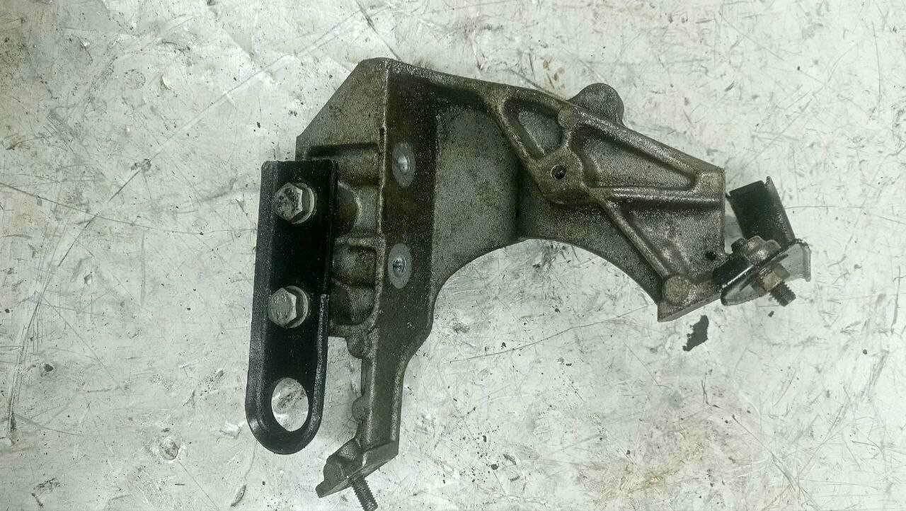 Кронштейн двигателя Citroen Berlingo M59 рест. 2006 9635969880