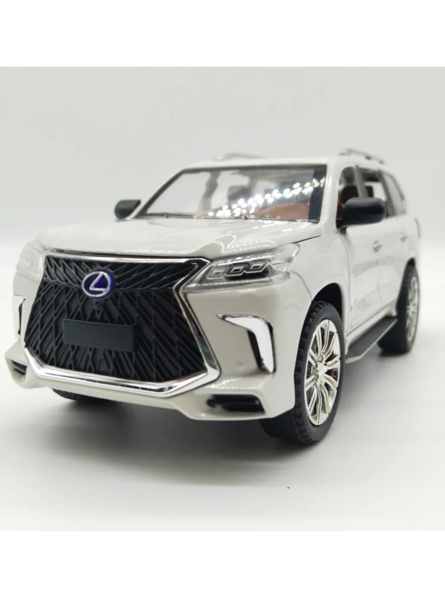 Коллекционная металлическая машинка для детей LEXUS LX 570
