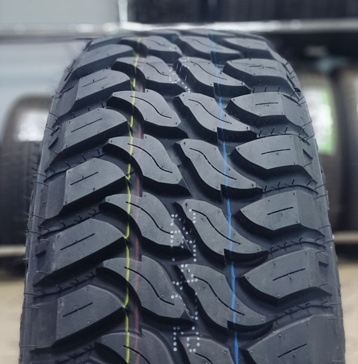 R-16 245/70 iLink Topforce M/T 118/115Q W