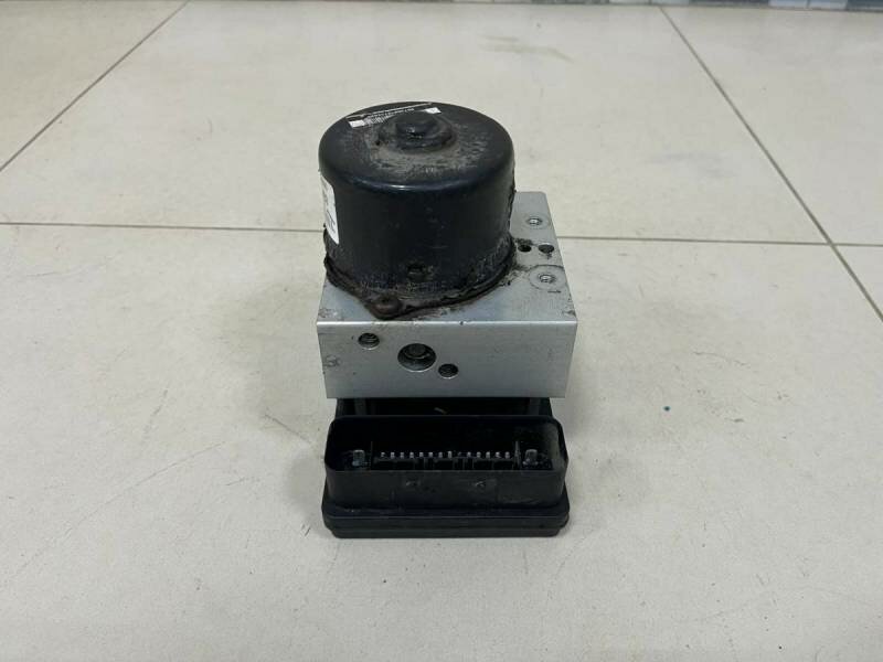 Блок ABS насос Nissan Murano Z50 2004-2008 кат.номер: 47660CB805 47660CB660