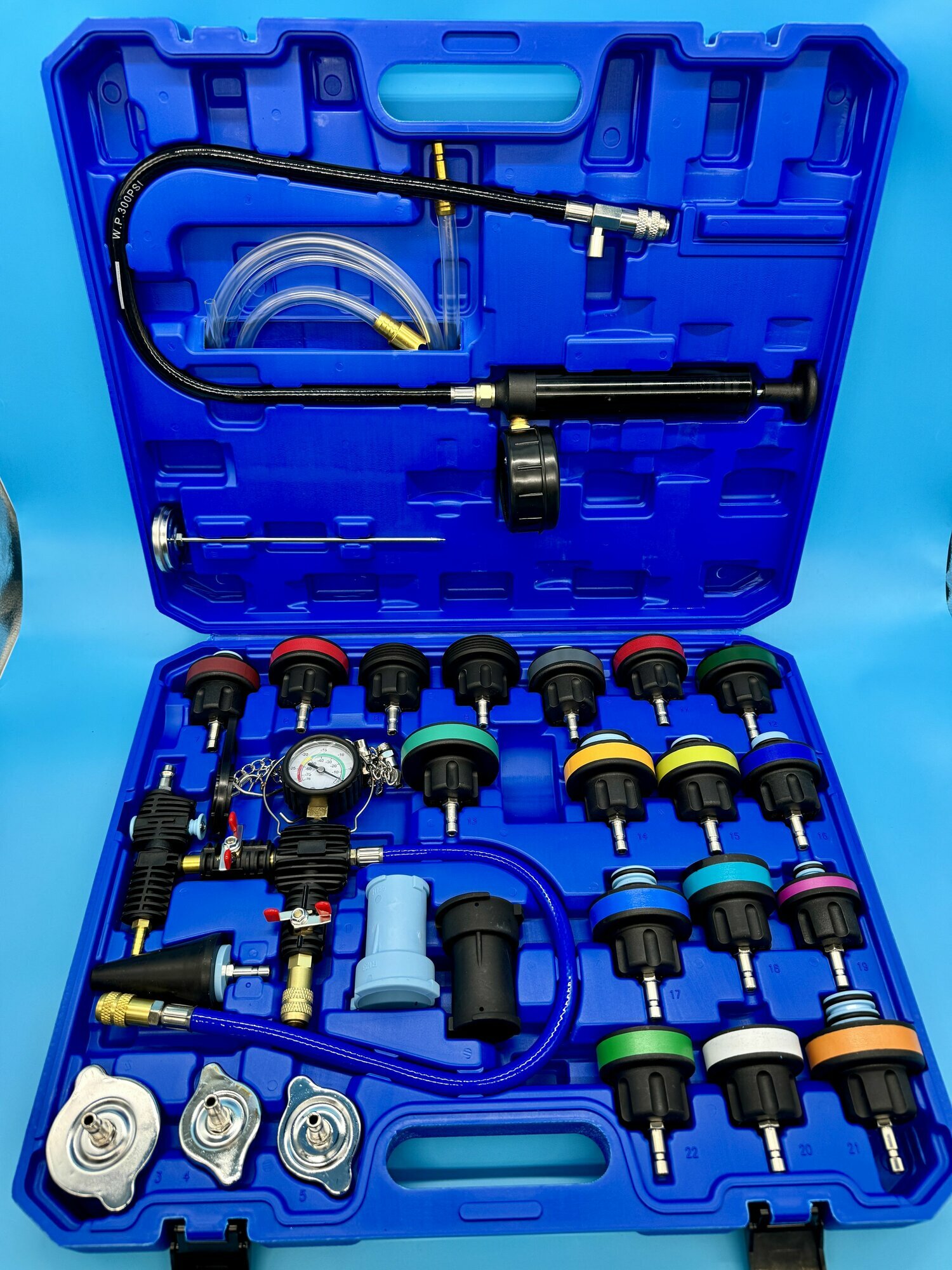 Набор для опрессовки системы охлаждения 28 предметов — тестер утечек + вакуумная заправка антифриза