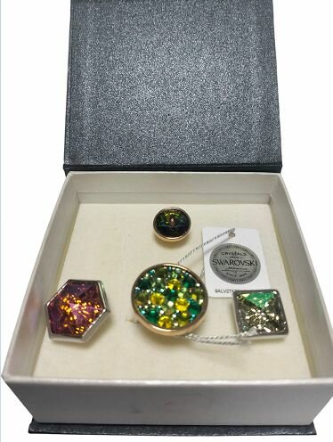 Кольцо, кристаллы Swarovski, искусственный камень